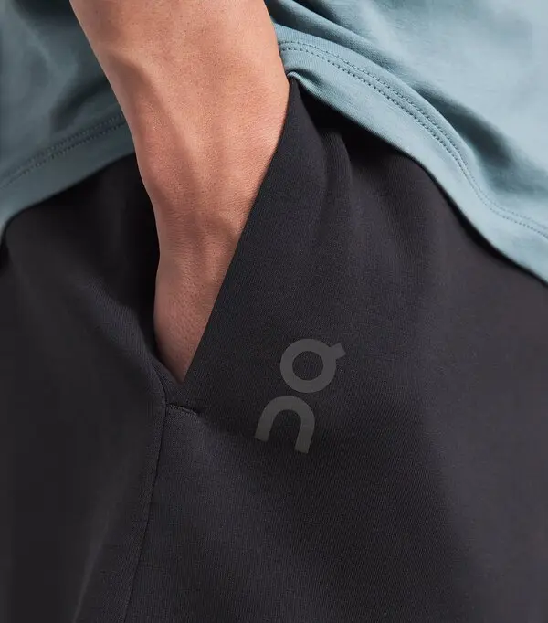 On Focus Tech Shorts