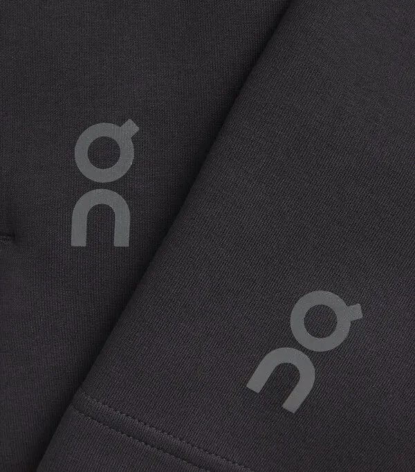 On Focus Tech Shorts
