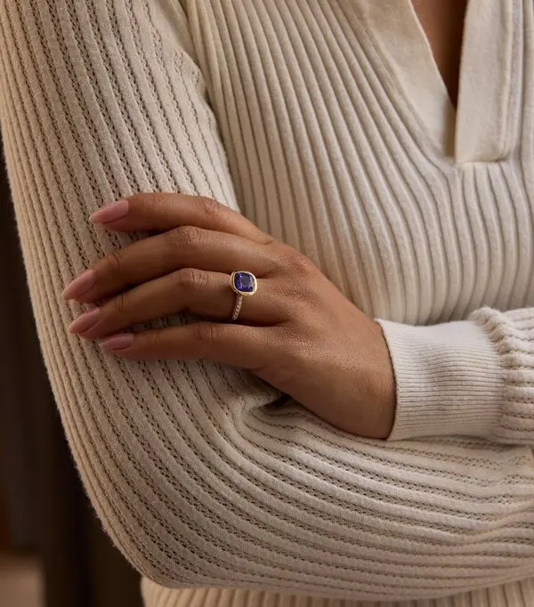 BOODLES Yellow Diamond And Tanzanite Cushion Ring