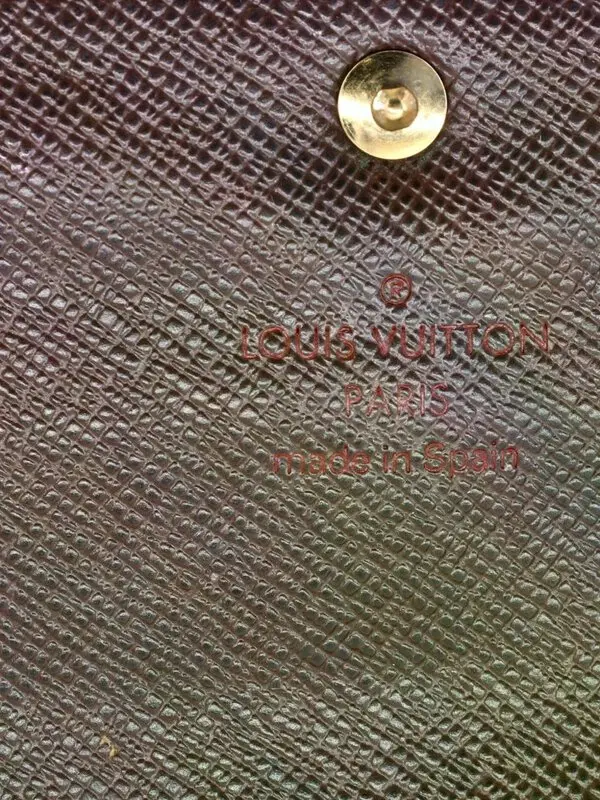 LOUIS VUITTON Sarah Wallet Damier Small Wallets