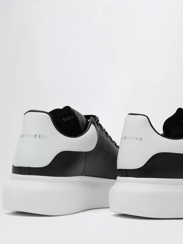 Alexander McQueen Oversize Calf Leather Sneakers - Black