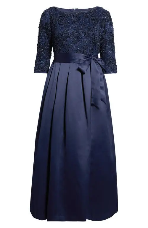 JESSICA HOWARD Embroidered Gown
