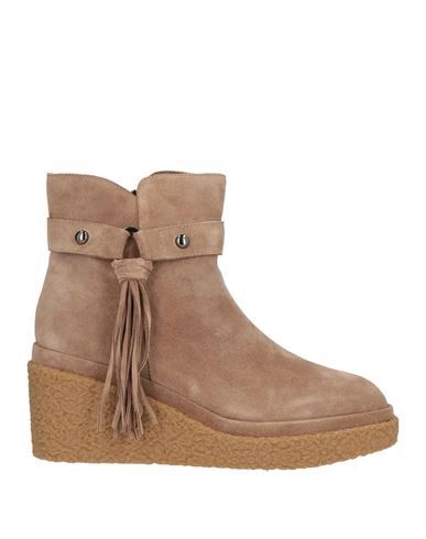 ALMA EN PENA Suede Ankle Boots With Appliqués - Beige