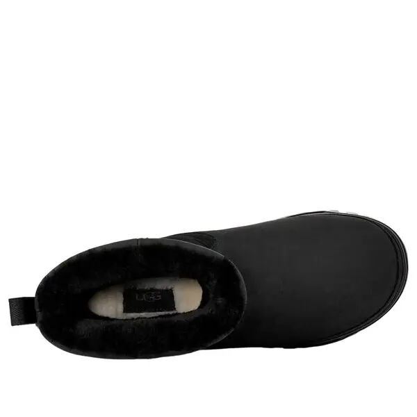 UGG Heritage Pull-on Trailgazer Boots