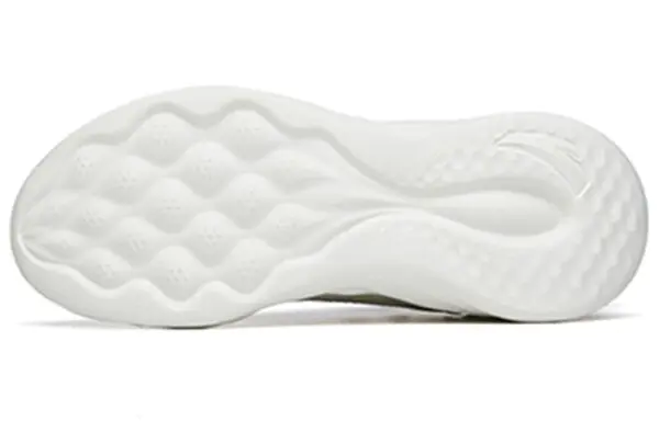 ANTA Fluffy 2.0 Athletic Sneakers