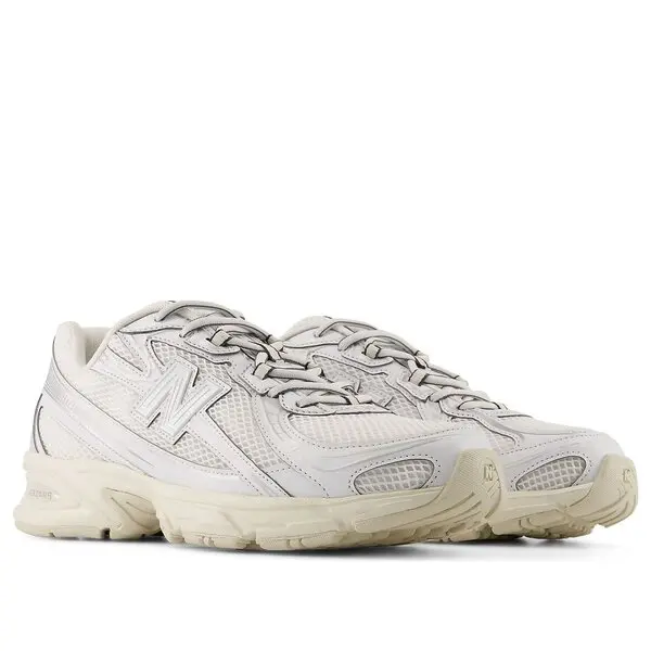 NEW BALANCE 740 Sneakers - White/sea Salt