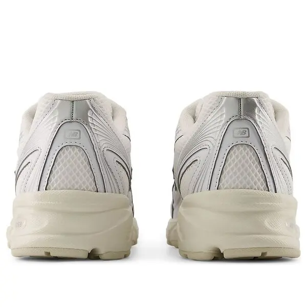 NEW BALANCE 740 Sneakers - White/sea Salt