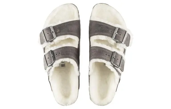 BIRKENSTOCK Arizona Shearling Waxy Leather Oiled Sandals
