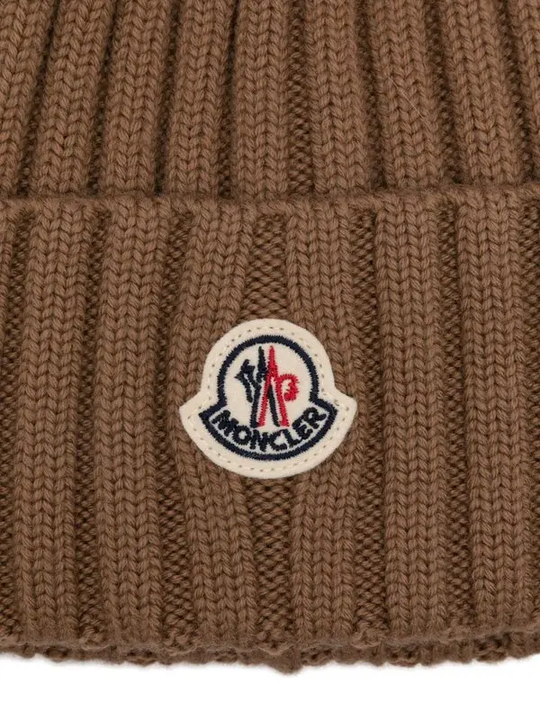 Moncler Logo Wool Beanie - Brown