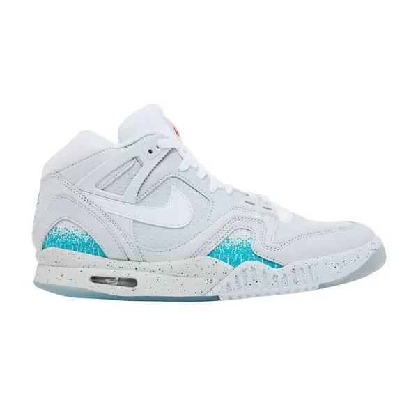 Nike Tech Challenge 2 "back To The Us Open" Sneakers - Grey