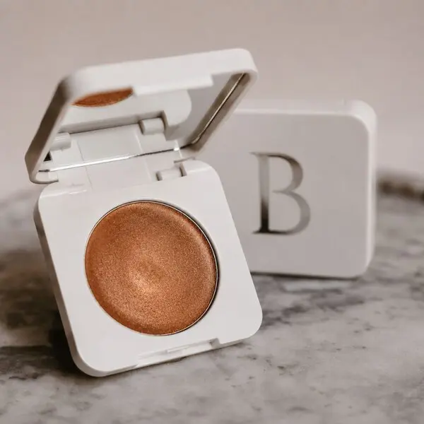 BELLAME Glam & Glow Highlighting Cream - Island Glow