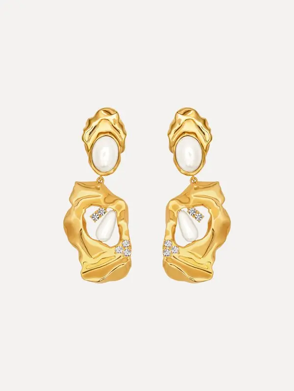 Oscar De La Renta Hammered Pearl Clip-on Earrings
