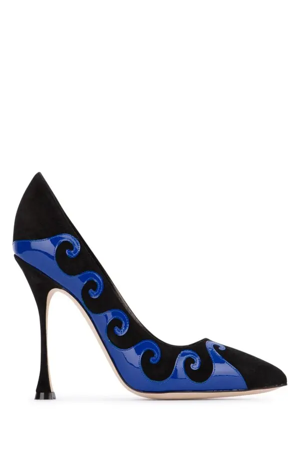 Manolo Blahnik Suede Pumps With Heel - Blckbblu
