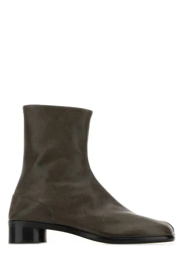 MAISON MARGIELA Leather Ankle Boots With Split-toe Design