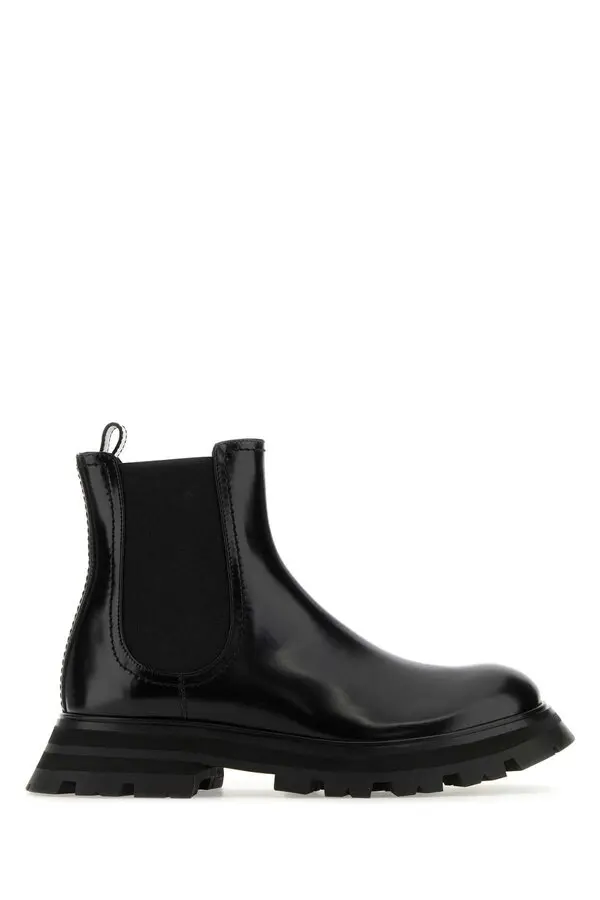 Alexander McQueen Leather Chelsea Boots