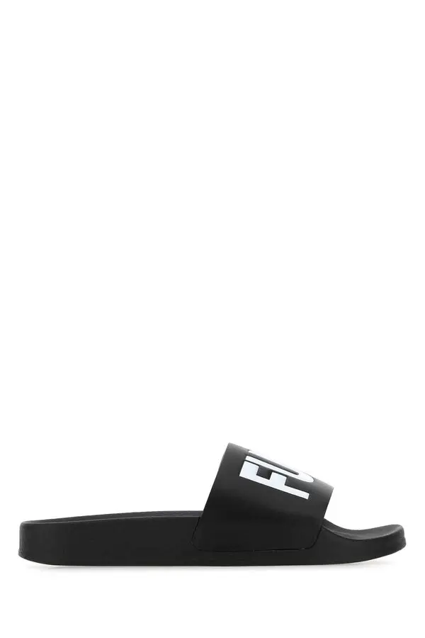 VTMNTS Rubber Slippers