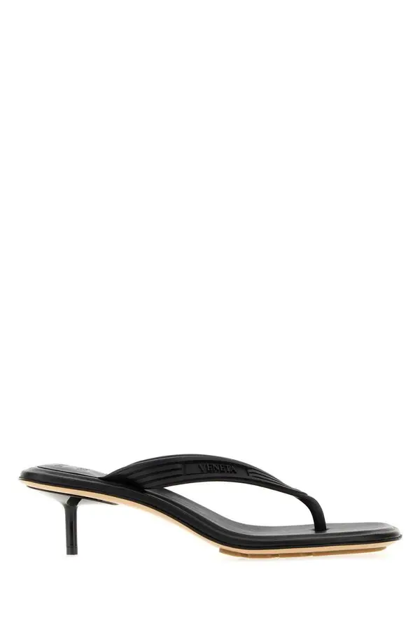 Bottega Veneta Sampieri Thong Flat Sandals With 5 Cm Heel - Black