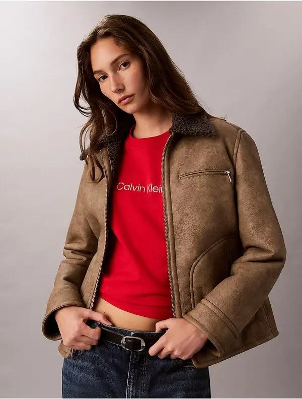 Calvin Klein Metallic Logo Boxy T-shirt - Goji Berry
