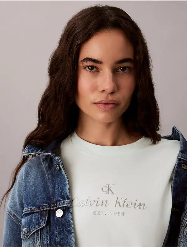 Calvin Klein Crest Logo Boxy T-shirt - Clearly Aqua