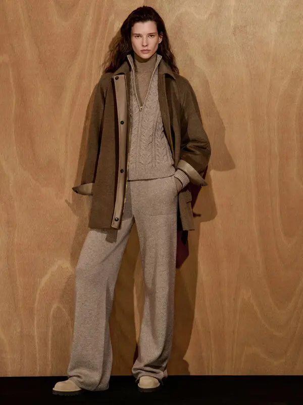 Max Mara Wide Leg Cashmere Yarn Trousers