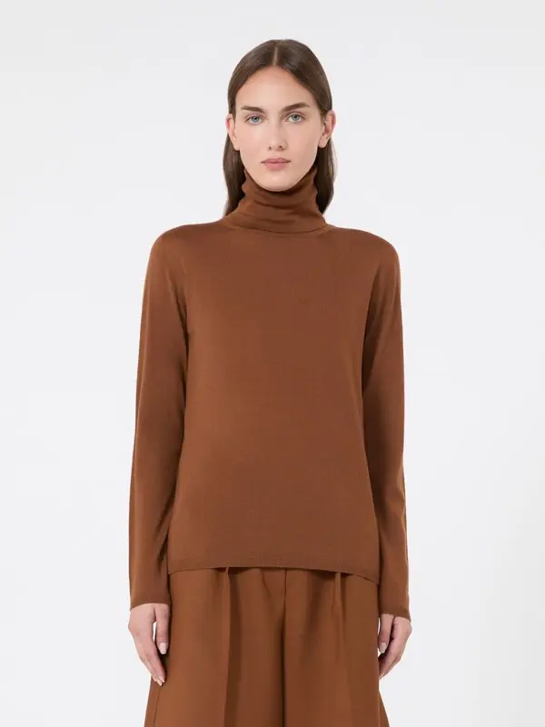 Max Mara Wool Yarn Polo-neck Sweater