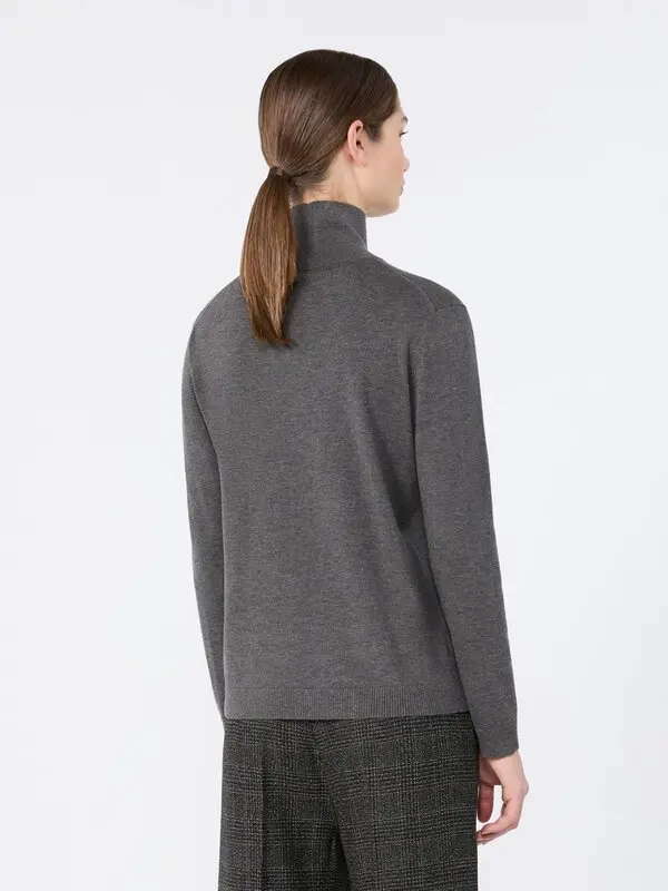 Max Mara Wool And Silk Knit Turtleneck