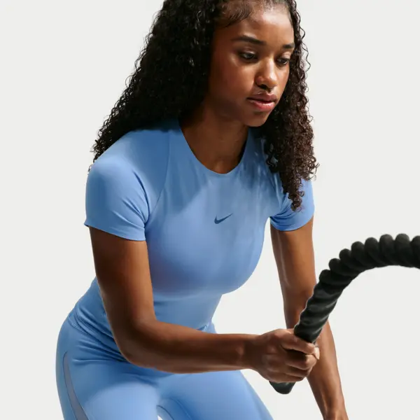 Nike Universa Mesh Short-sleeve Top - Blue