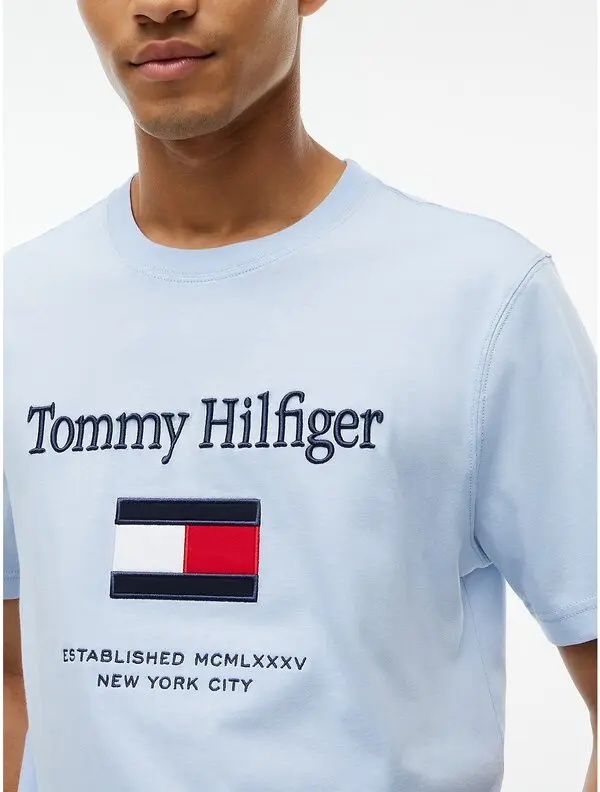 Tommy Hilfiger Embroidered Flag Logo T-shirt