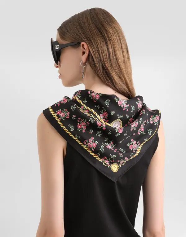 Dolce & Gabbana Jersey T-shirt With Scarf