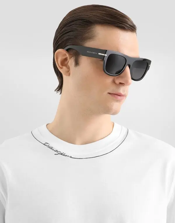 Dolce & Gabbana Cotton T-shirt With Embroidery