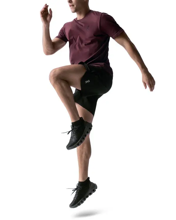 On Train 7 Logo Waistband Drawstring Shorts