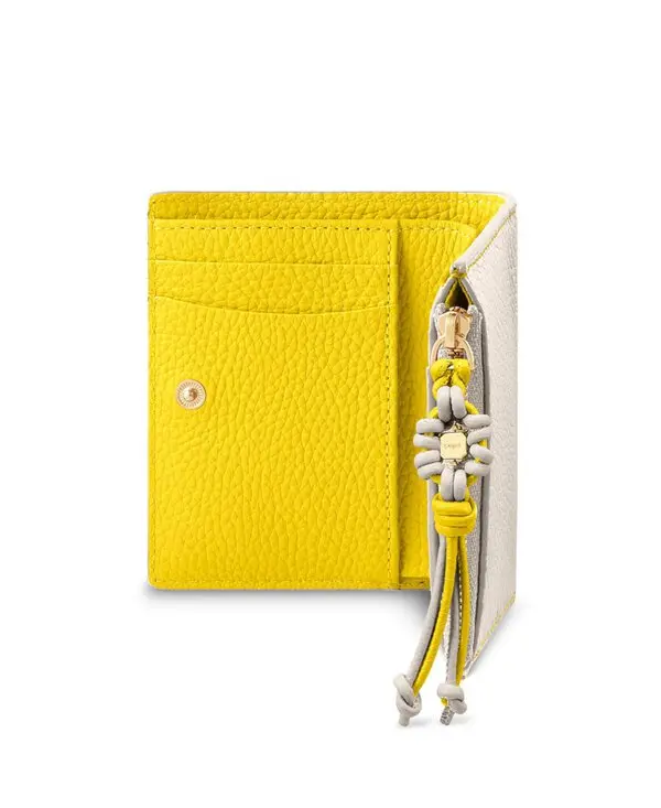 MAISON DE SABRE Bloom Collection Small Leather Bifold Wallet - Foam Daisy