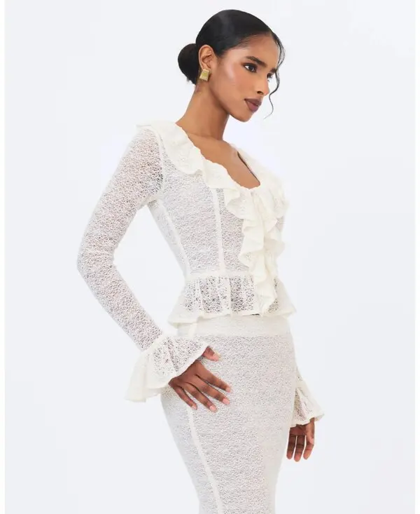 MISS CIRCLE NEW YORK Urva Crochet Ruffle Detail V-neck Top