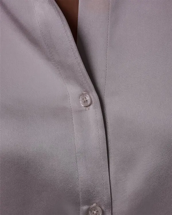 DONNA KARAN WEEKEND Satin Button Front Blouse