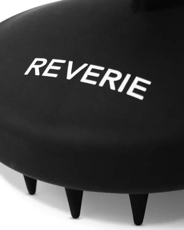 REVERIE Buff Scalp Brush