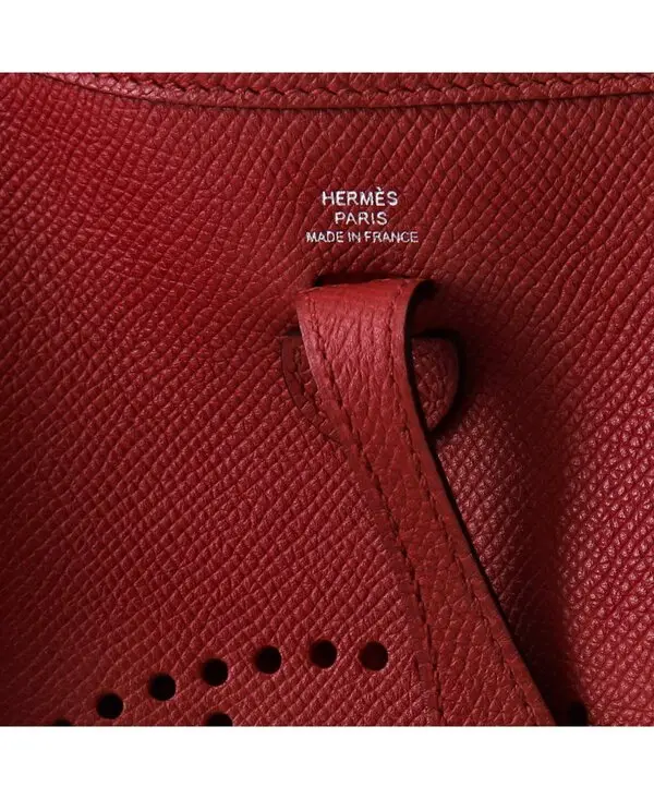 Hermès Epsom Evelyne Gen Iii Cross Body Bag - Red/ / Red