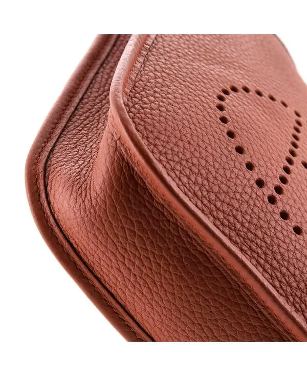 Hermès Tpm Evelyne Bag Gen Iii Clemence - Brown