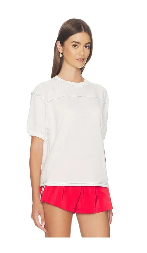 Good American The Gym Tee In Ivory