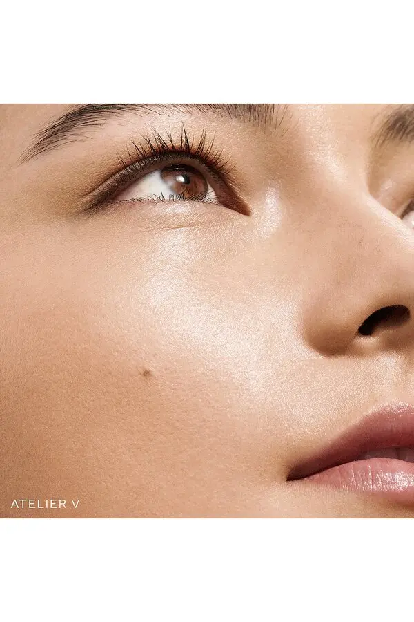 WESTMAN ATELIER Vital Skin Foundation Stick - Atelier V