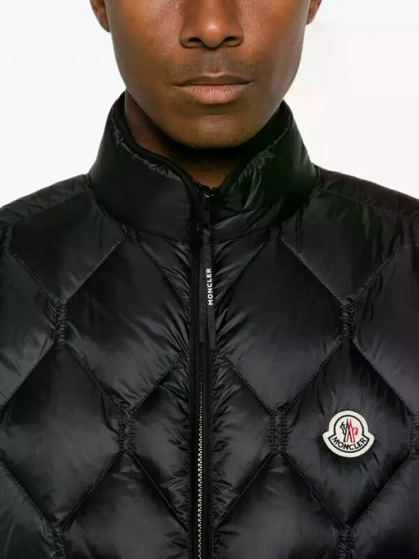 Moncler Erelia Diamond-quilted Gilet - Black