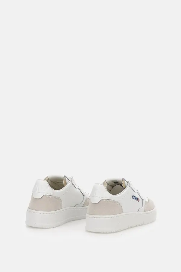 AUTRY Medalist Low Leather Sneakers - White