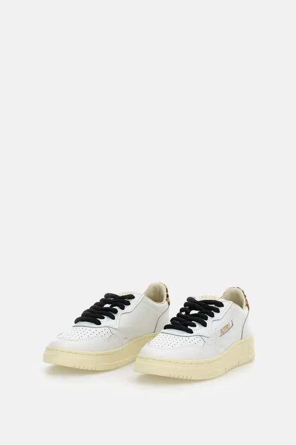 AUTRY Medalist Low Leather Sneakers - Bianco