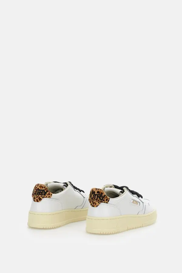 AUTRY Medalist Low Leather Sneakers - Bianco