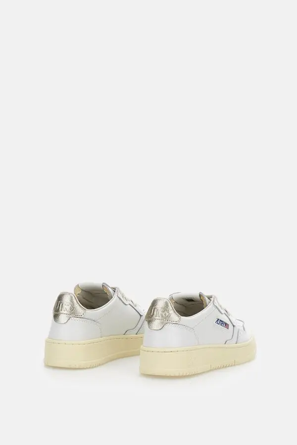 AUTRY Medalist Low Sneakers In Leather - White