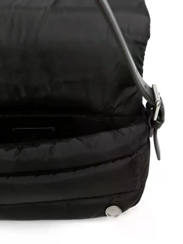 Moncler Quilted Logo-plaque Shoulder Bag - Black