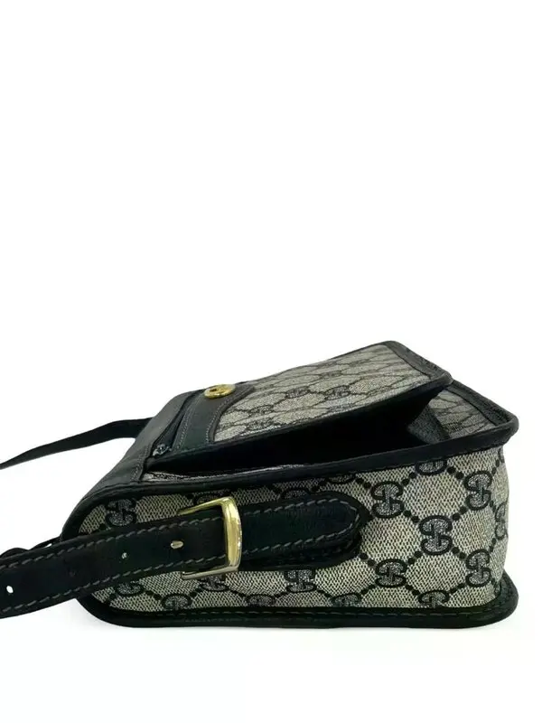 Gucci Gg Supreme Monogram Crossbody Bag