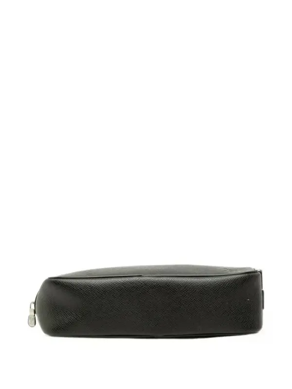 LOUIS VUITTON 2004 Taiga Pochette Kaluga Clutch Bag