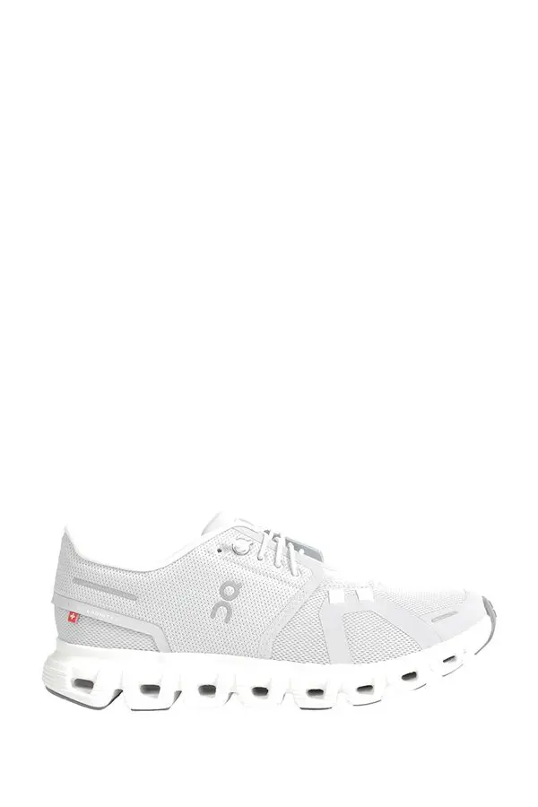 On Cloud 6 Sneakers - White