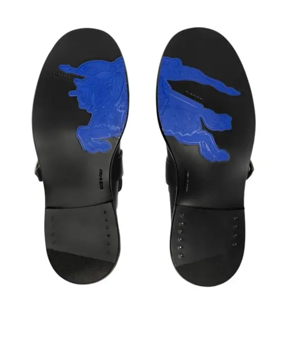 Burberry Cobble Loafers With Equestrian Knight Logo Detailing