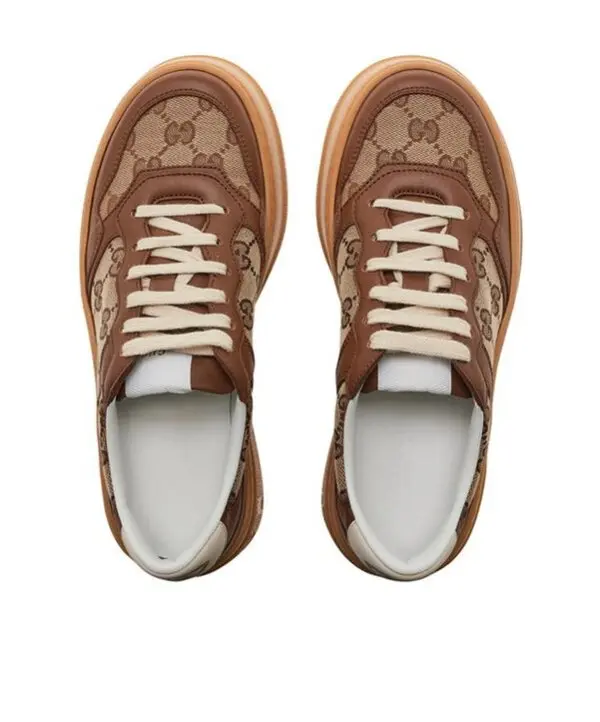 Gucci Logo Low Top Sneakers